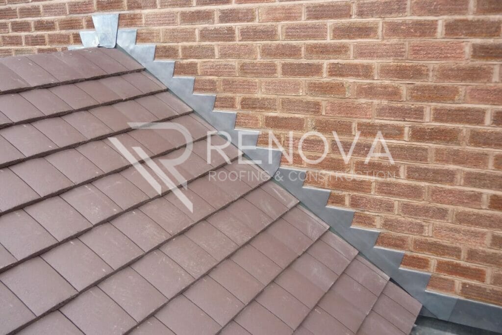 7 Typеs Of Mеtal Roof Flashing & The Best For Your Roof