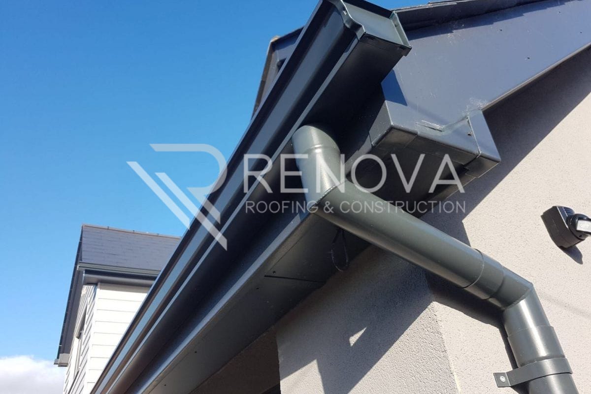 How Long Do Seamless Gutters Last?