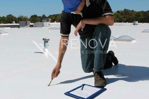 5 Things You Can’t Miss During A Commercial Roof Inspection
